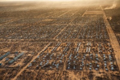 Life In The World's Largest Refugee Center Explains Al-Shabaab ...
