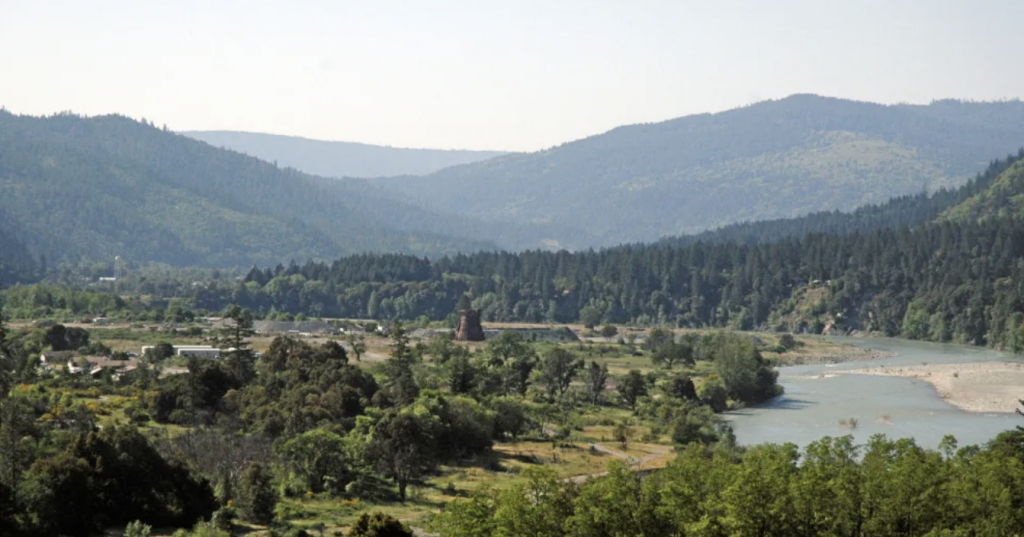 Hoopa Valley Tribe Reclaim Over 10,000 Acres - PopularResistance.Org